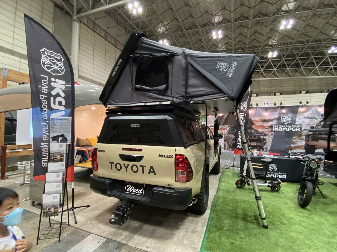 アウトドアスタイル_ハイラックスWEEDカスタム_アソモビ2022｜ランクル専門店カスタム情報ブログ flexdream