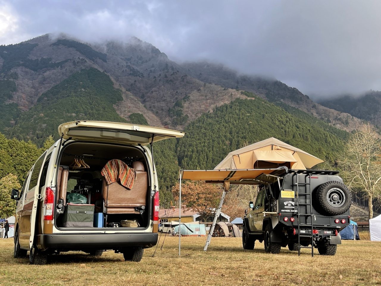 ≪当日の様子を更新≫今年も開催が決定！ふもとっぱらでそとあそび Vol.17にオーバーランダースタイルのランクルと車中泊スタイルのハイエースで参戦です♪｜ランクル専門店カスタム情報ブログ ...