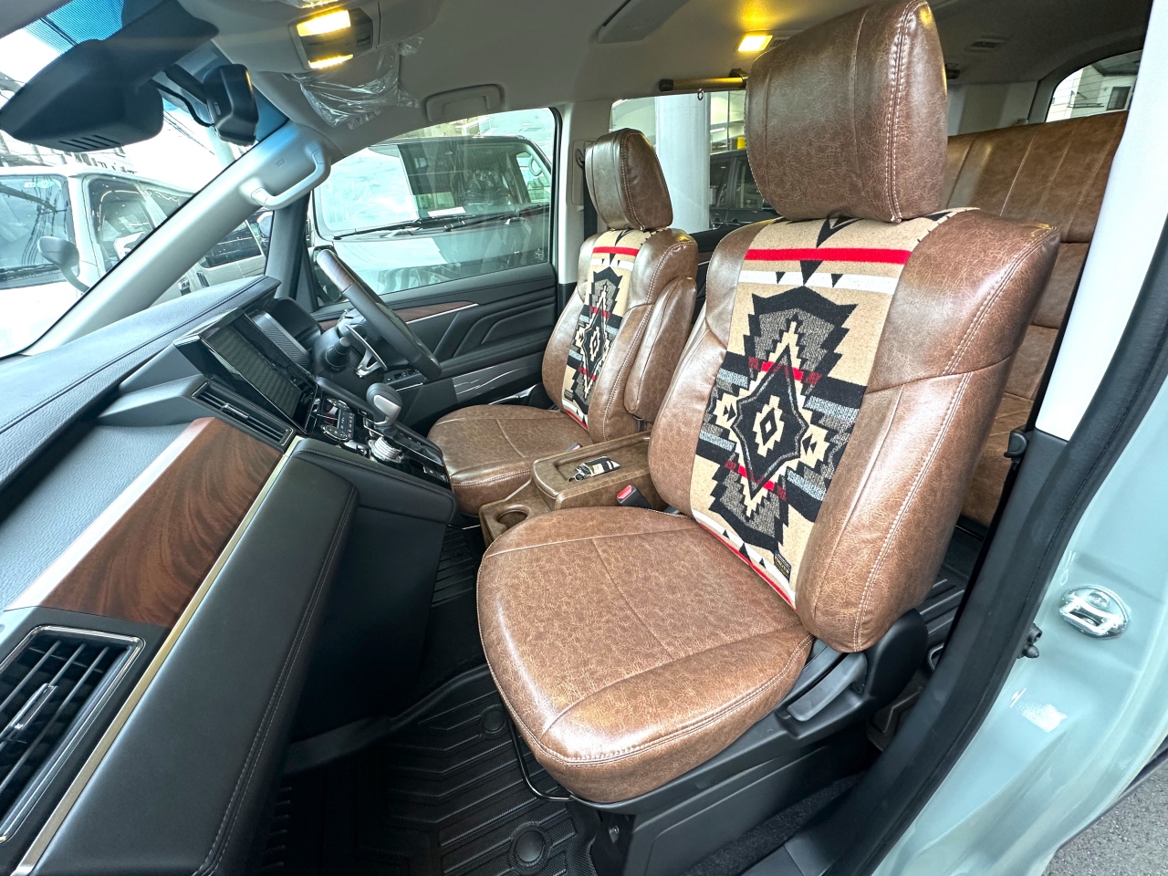 ≪告知≫flexdream初参加☆日本最大級のデリカイベント『デリカファンミーティング 2025』が開催です！｜デリカ専門店カスタム情報ブログ flexdream